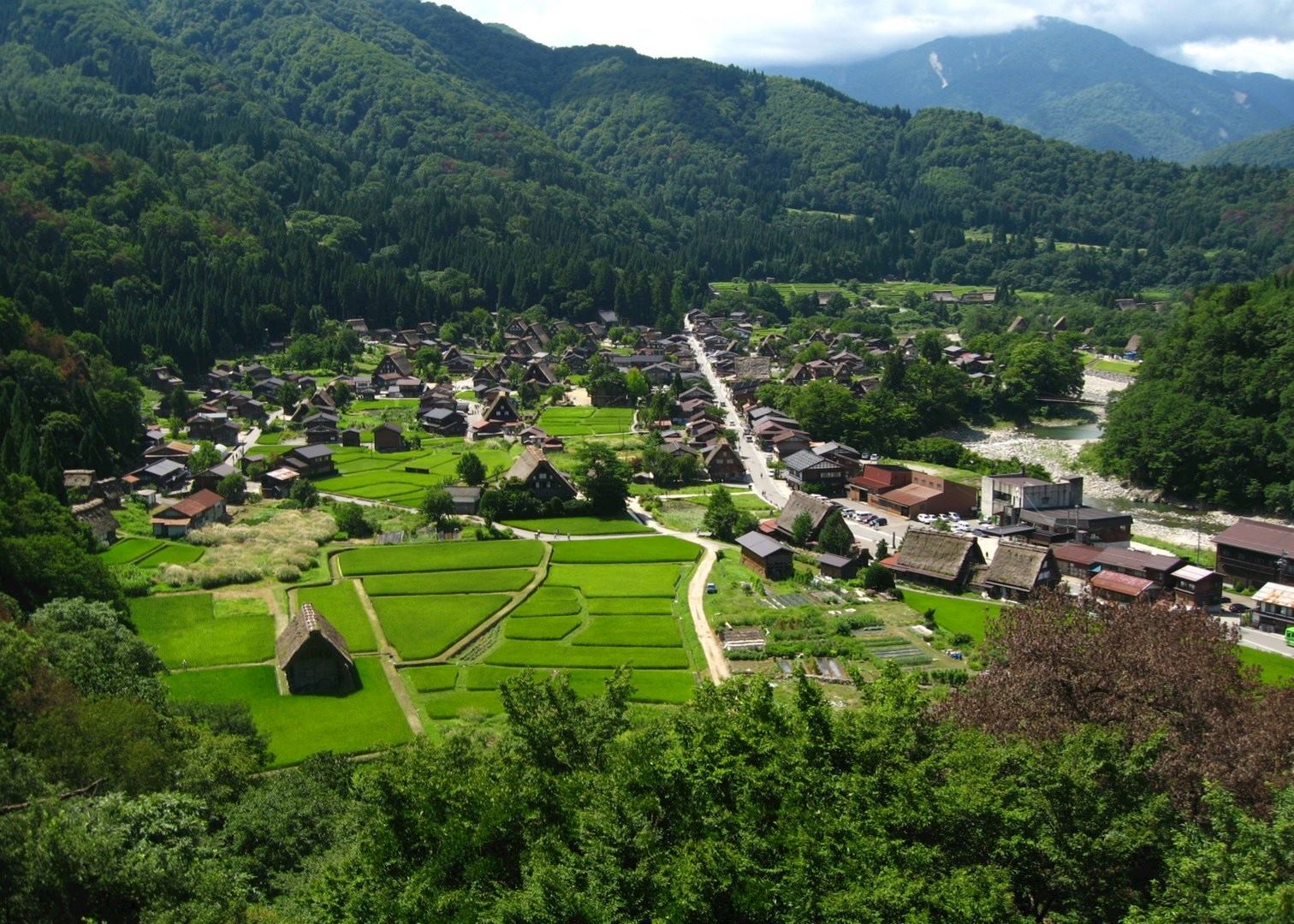 Visit Shirakawago on a trip to Japan | Audley Travel