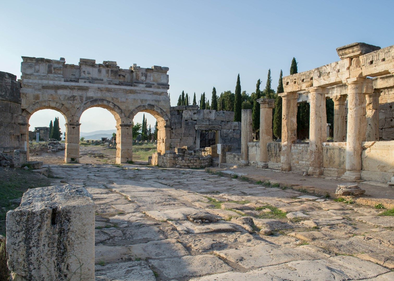 Hierapolis & Pamukkale travertines, Turkey | Audley Travel