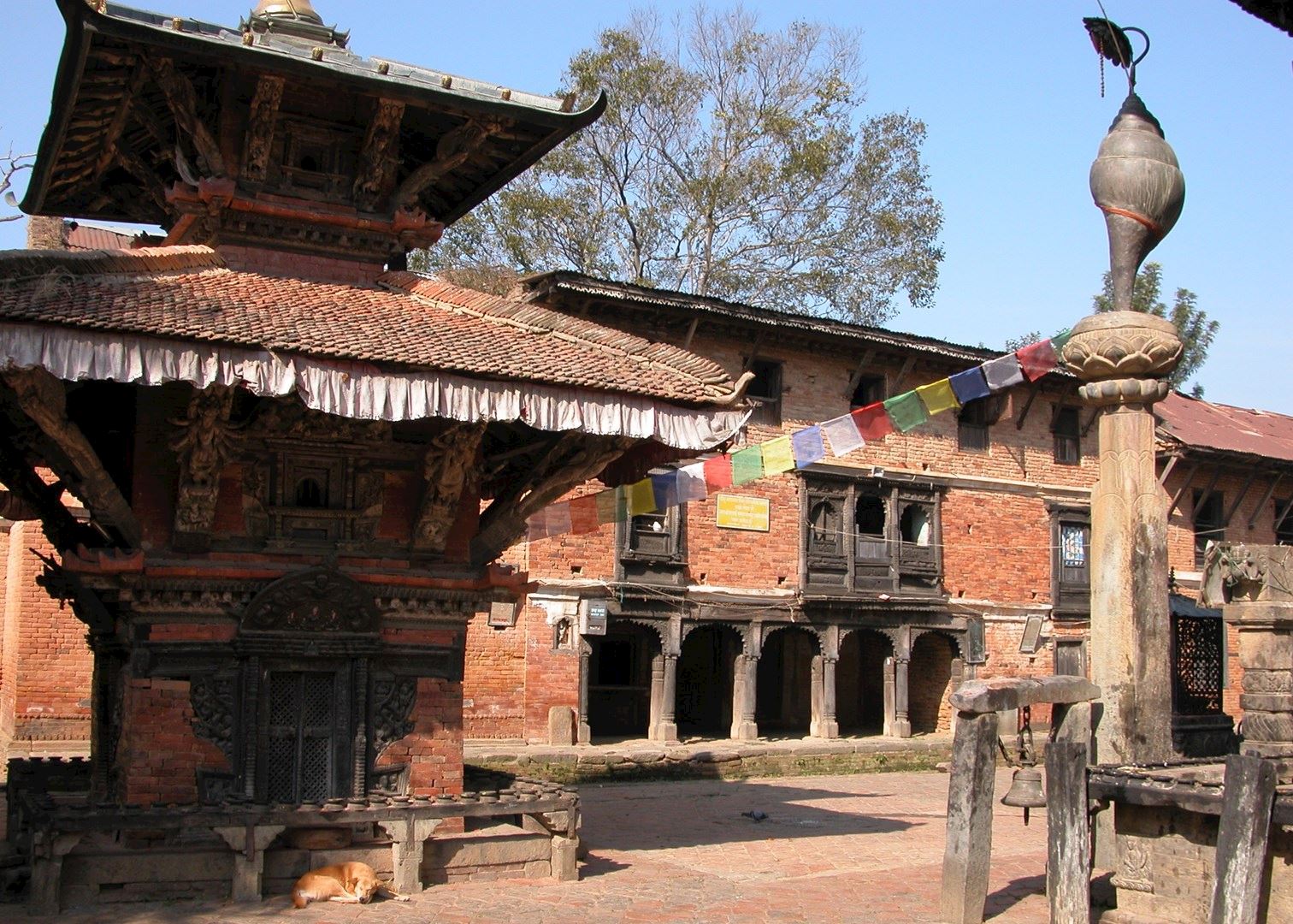 Bhaktapur & Changu Narayan Temple | Audley Travel