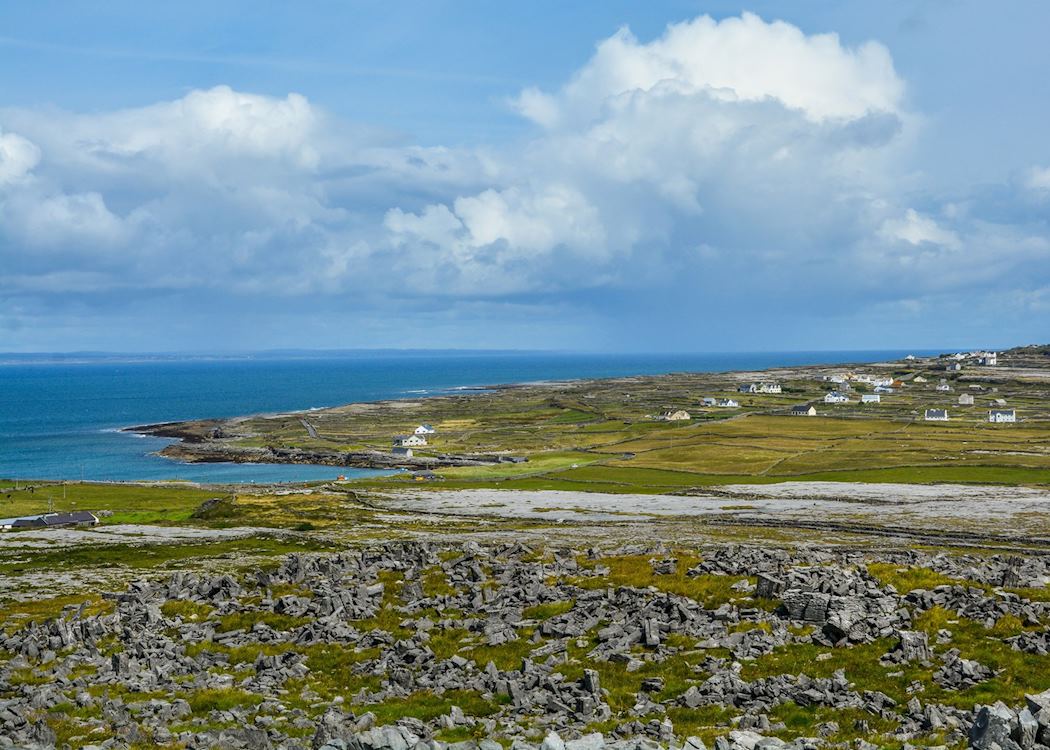 Explore Inis Mór by horse and cart | Audley Travel