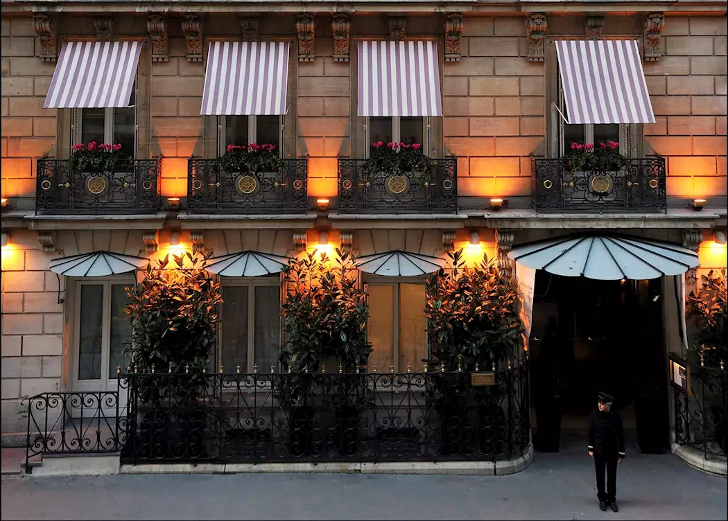 Lancaster Paris Logo