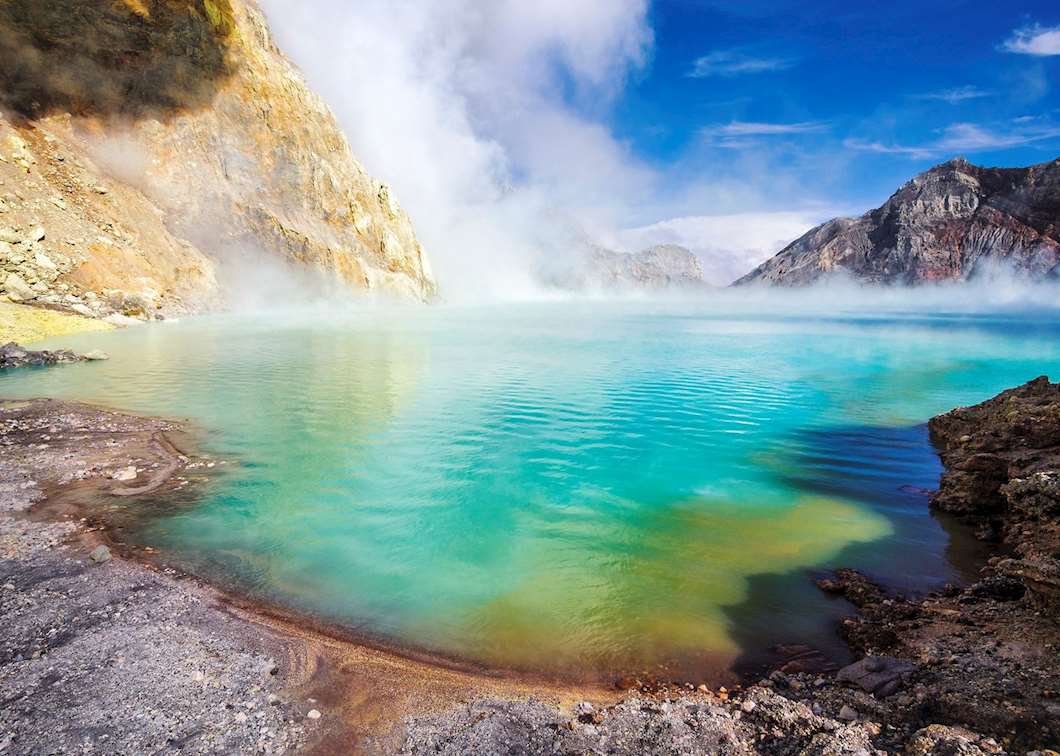 Trek up to the Ijen crater | Audley Travel UK