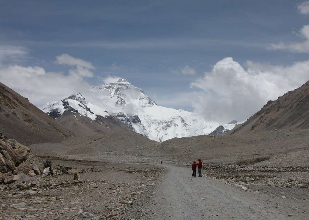 Rongbuk Monastery & Everest Base Camp | Audley Travel UK