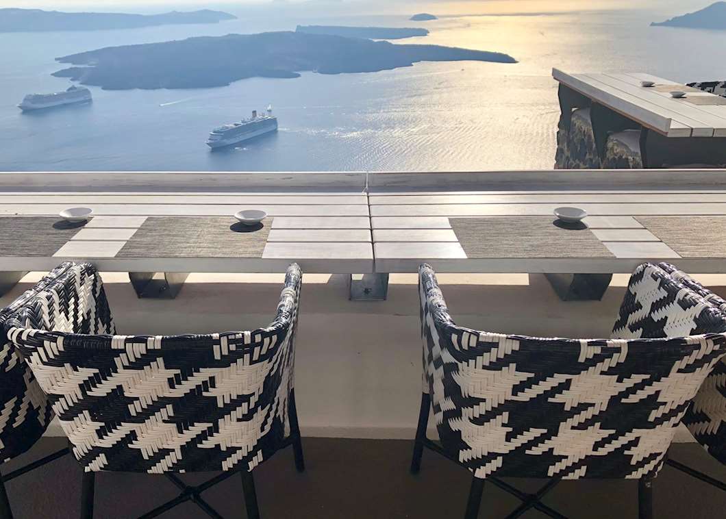 Chromata Hotel | Hotels in Santorini | Audley Travel