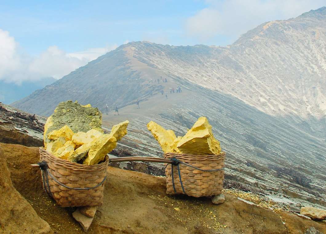 Trek up to the Ijen crater | Audley Travel UK