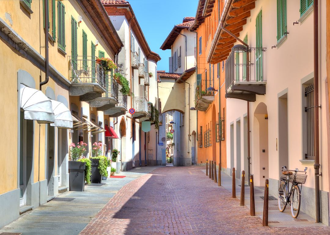 Tailor-made holidays to Alba | Audley Travel UK