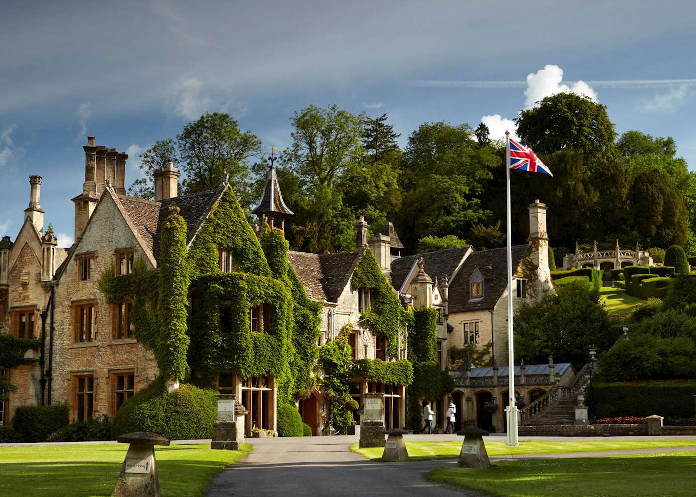 The Manor House | Hotels in The Cotswolds | Audley Travel US