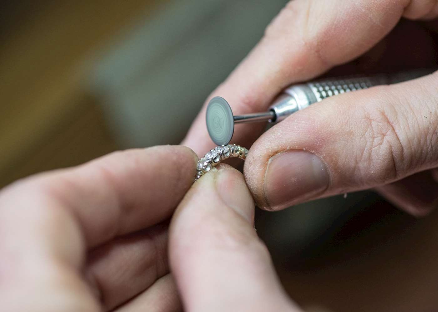 Diamond District tour and diamond cutting workshop | Audley Travel UK