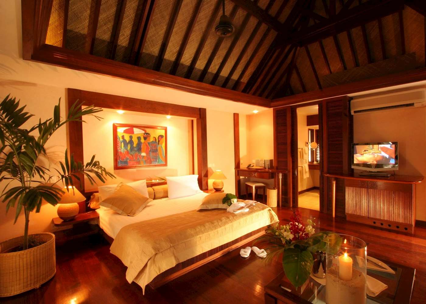 Manava Beach Resort & Spa Moorea | Audley Travel US