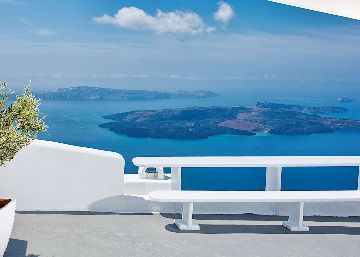 Chromata Hotel | Hotels in Santorini | Audley Travel US