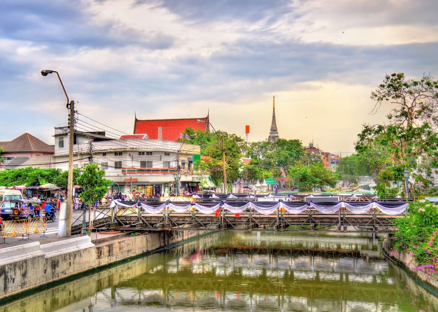 Boat tour of Bangkok’s Thonburi khlongs | Audley Travel US