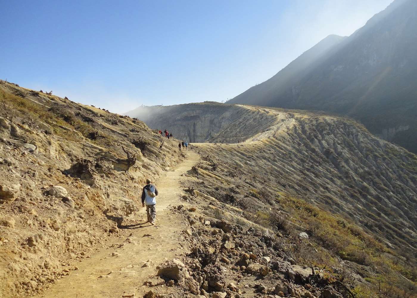 Trek up to the Ijen crater | Audley Travel UK