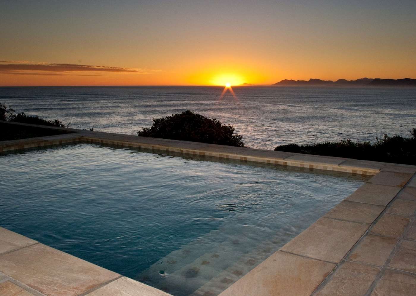 Cliff Lodge | Hotels in De Kelders | Audley Travel US