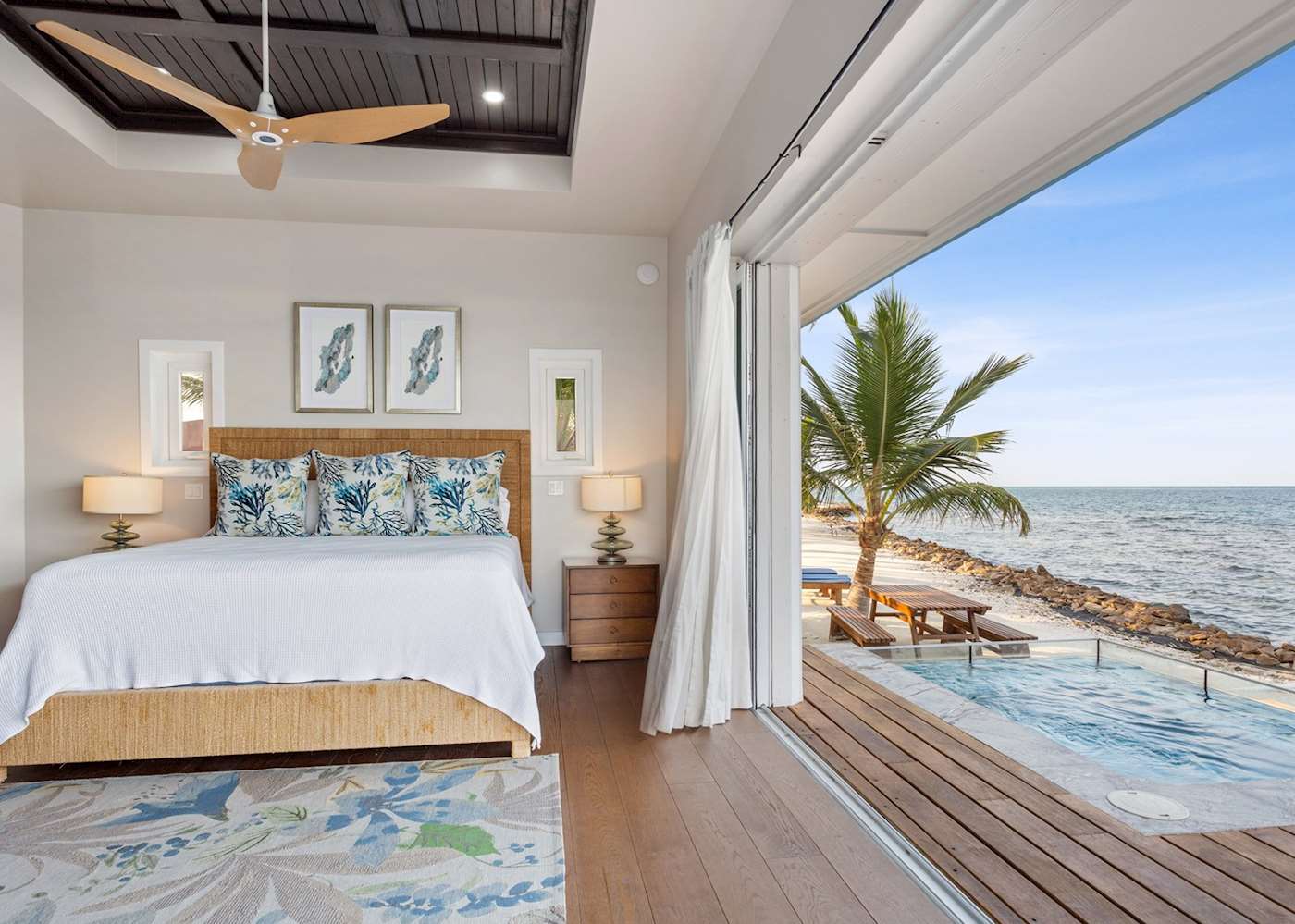 Ray Caye Island Resort | Hotels in The Cayes | Audley Travel UK