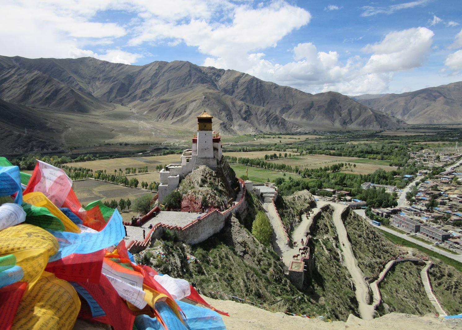 Visit Tsetang on a trip to Tibet | Audley Travel US