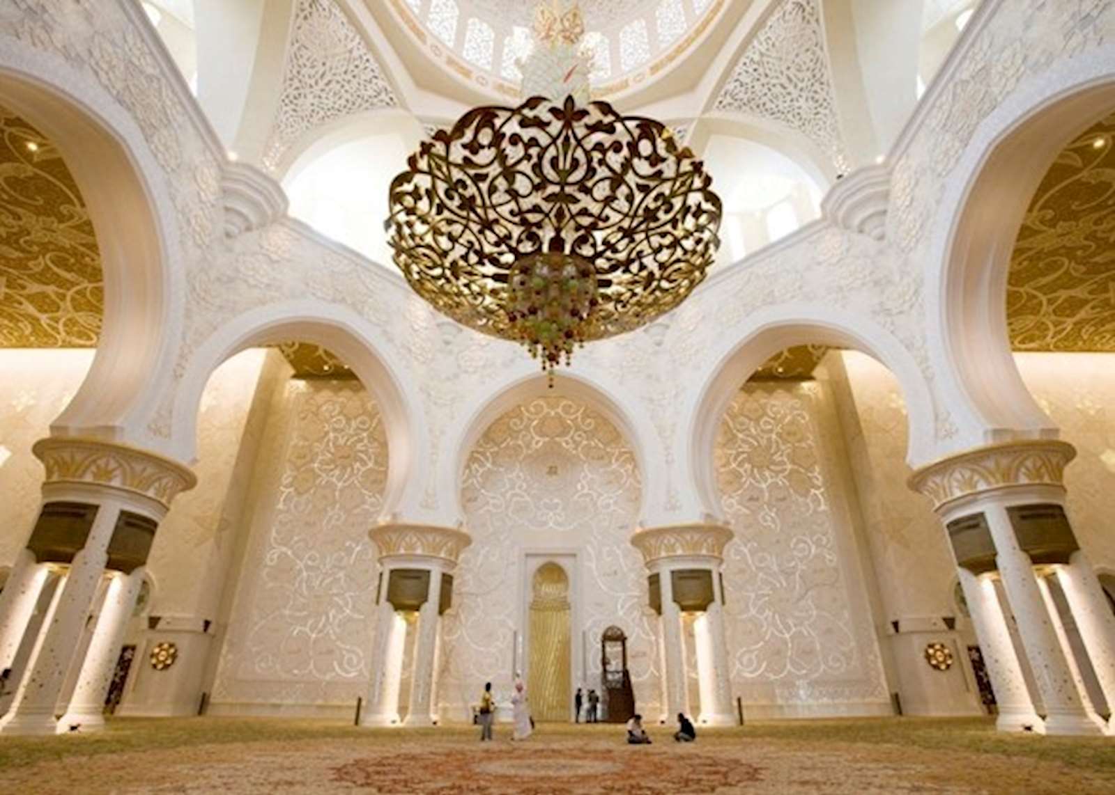 Dubai and Abu Dhabi beach family itinerary | Audley Travel UK