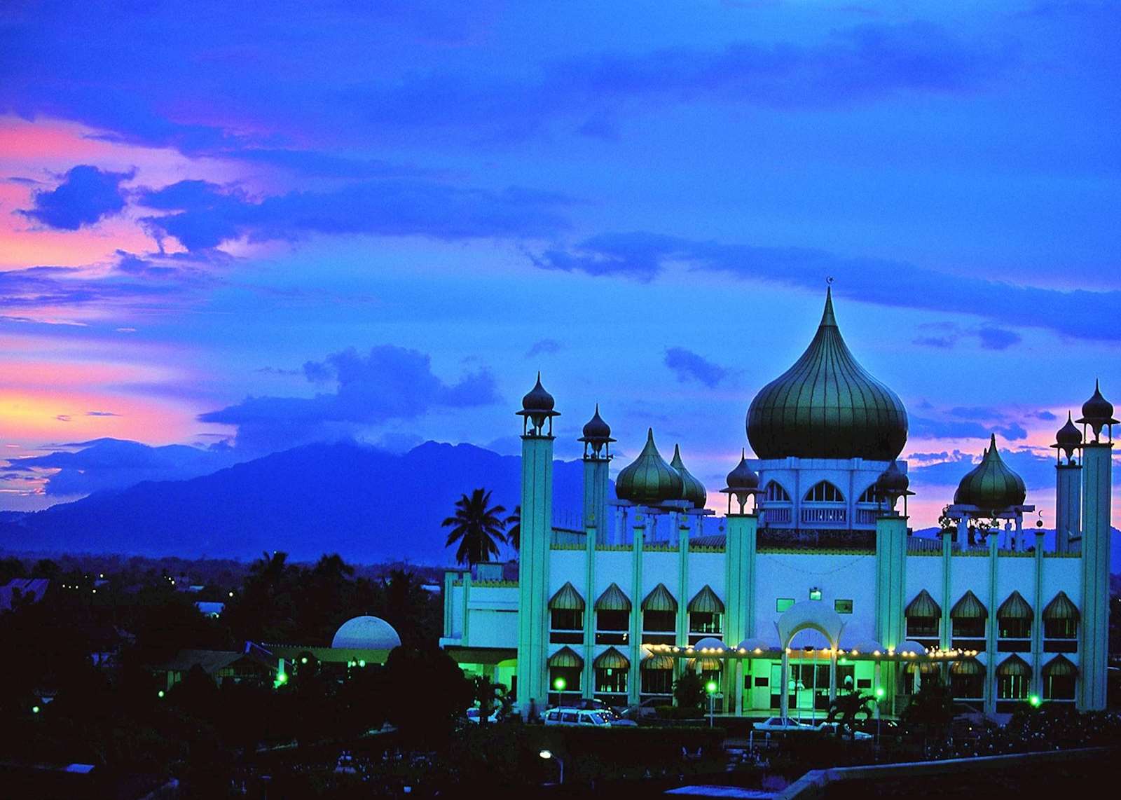 Grand tour of Borneo | Audley Travel US