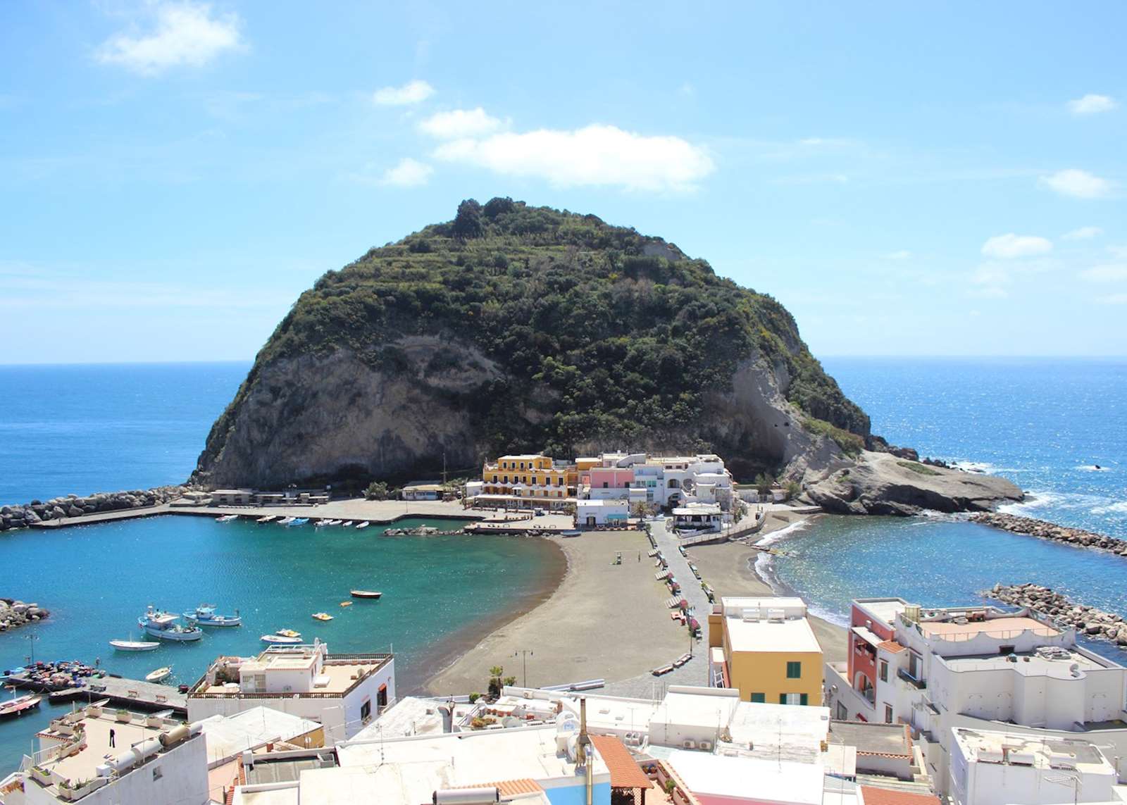 Naples and the island of Ischia Tour | Audley Travel UK