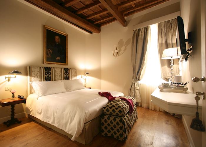 Crossing Condotti | Hotels in Rome | Audley Travel