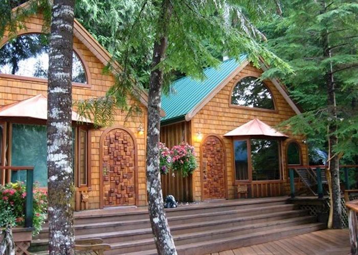 Nimmo Bay Wilderness Resort | Audley Travel UK