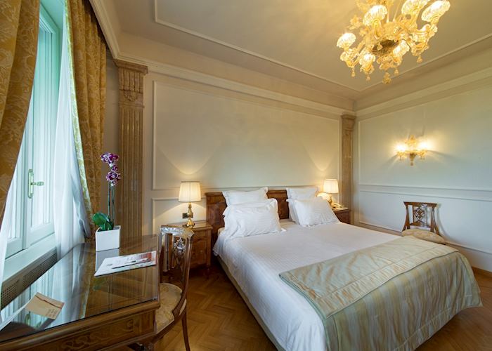 Villa Cortine Palace Hotel | Hotels in Sirmione | Audley Travel US