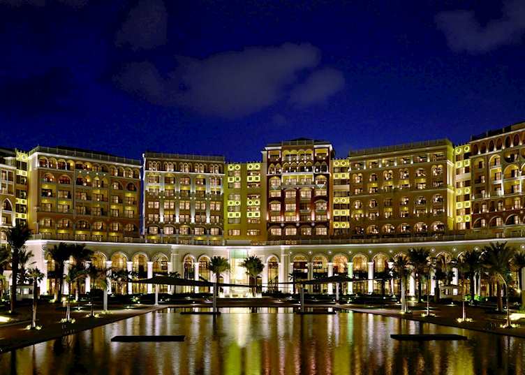Ritz-Carlton Abu Dhabi | UAE Hotels | Audley Travel US